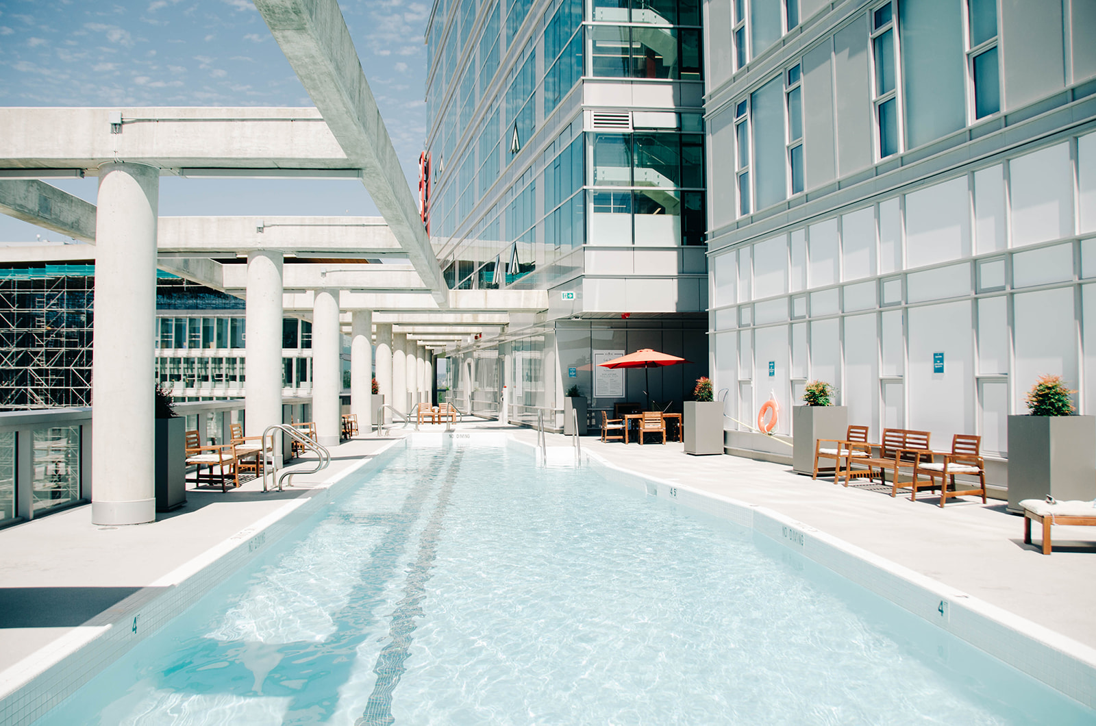 Beat the heat with a poolside vacation - Surrey Hotels with Pools ...